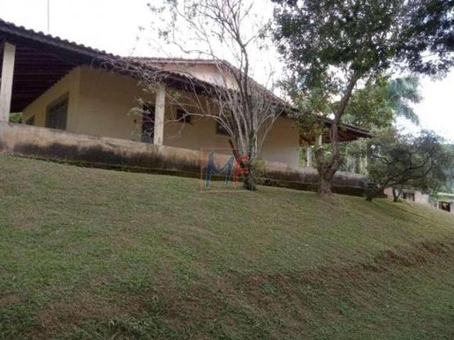 Ótimo Sítio para Venda Igaratá 30.000 m² terreno e casa com 3 dormitórios, 2 banheiros, varanda, pom