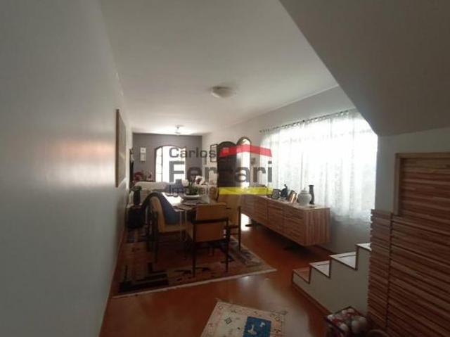 Ótimo sobrado no Tremembé em excelente localização residencial