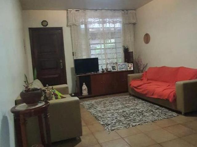 Ótimo sobrado com 02 dormitórios, com 01 vaga de garagem no bairro Mirandópolis