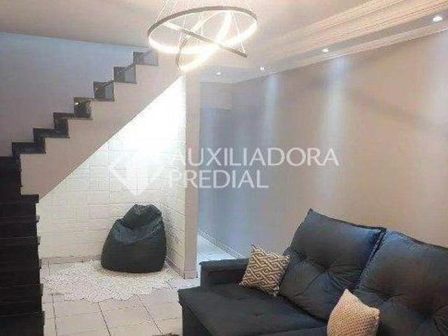 Ótimo Sobrado com 195 m², totalmente reformado no Parque Erasmo Assunção