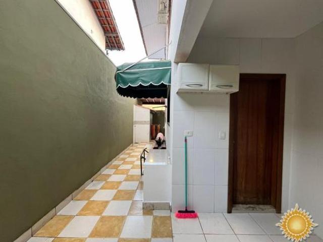 Ótimo sobrado com 3 dorms, 01 suíte, 3 vagas de garagem ! Sem moveis !
