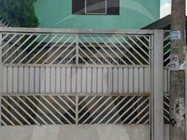 Ótimo sobrado com um galpão embaixo da casa podendo alugar