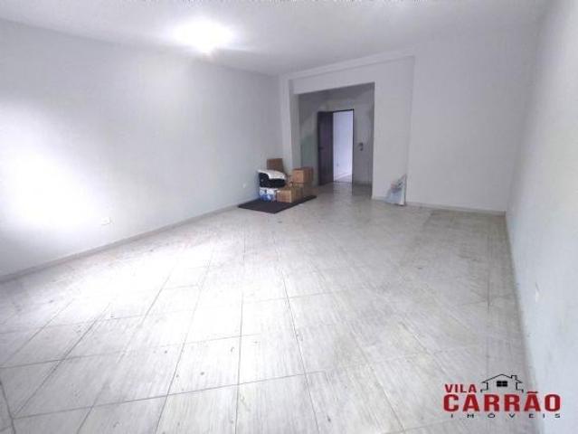 Ótimo sobrado para fins comerciais ou residencial na Penha!