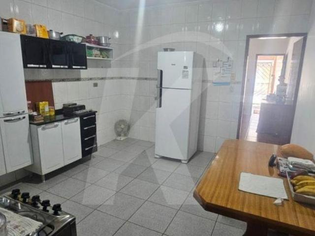 Ótimo sobrado, todo reformado no Jardim Brasil com 2 quartos, 1 vaga de garagem!