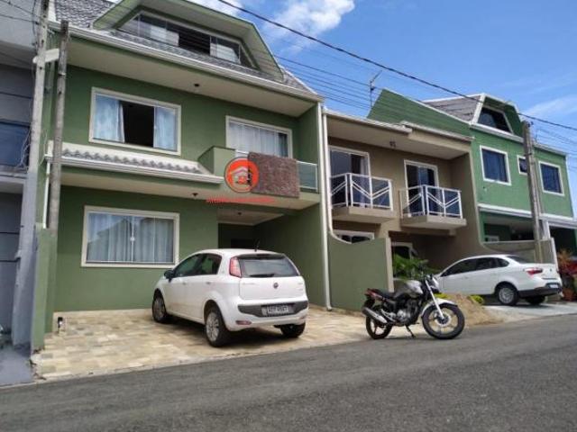 ÓTIMO SOBRADO TRIPLEX EM CONDOMINIO NO SITIO CERCADO
