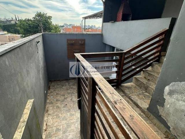 Ótimo Sobrado 3 dormitórios, 1 suite,2 vagas na Assunção