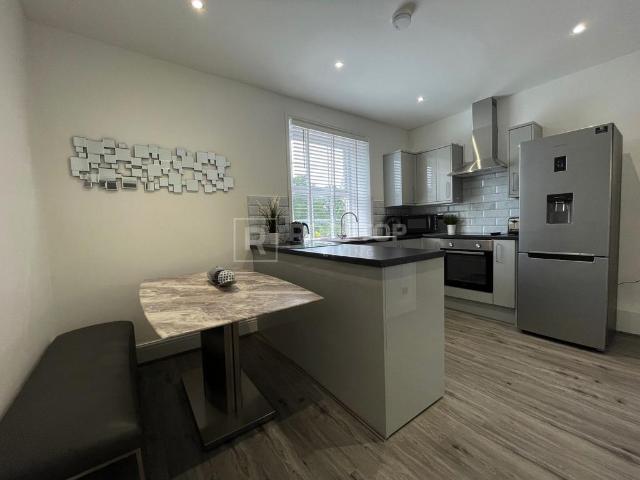 Otley Road, Leeds LS6 1 bed house to rent £1,101 pcm £254 pw