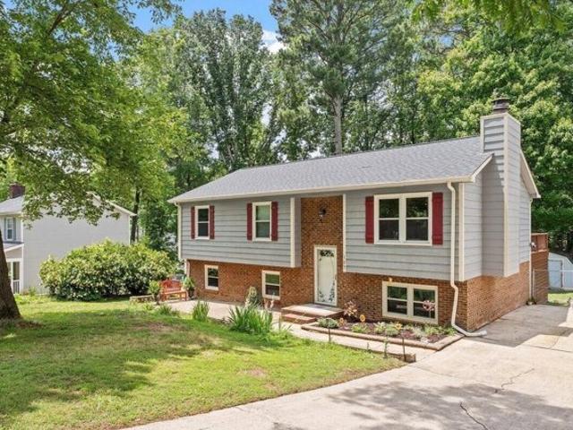 Otter Dr, Cary, Home For Sale