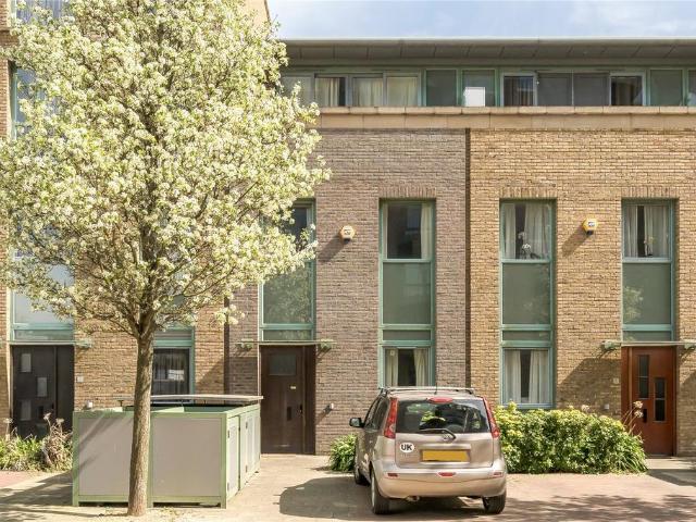 Ottley Drive, Kidbrooke Village. 3 bed terraced house to rent £2,800 pcm £646 pw
