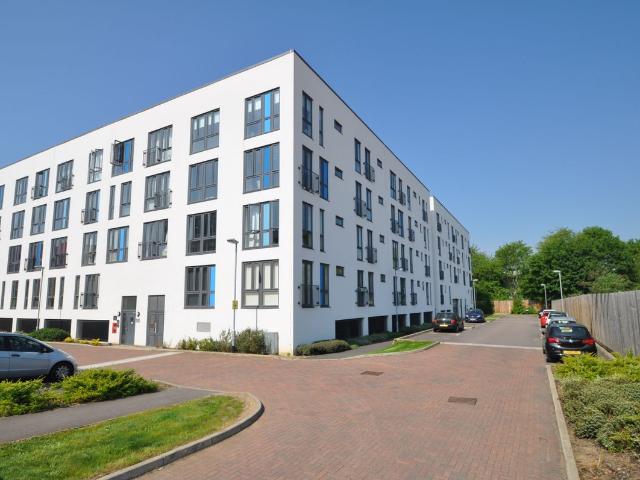 Otto Road, Welwyn Garden City AL7, 1 bed flat to rent, £1,300 pcm | PrimeLocation