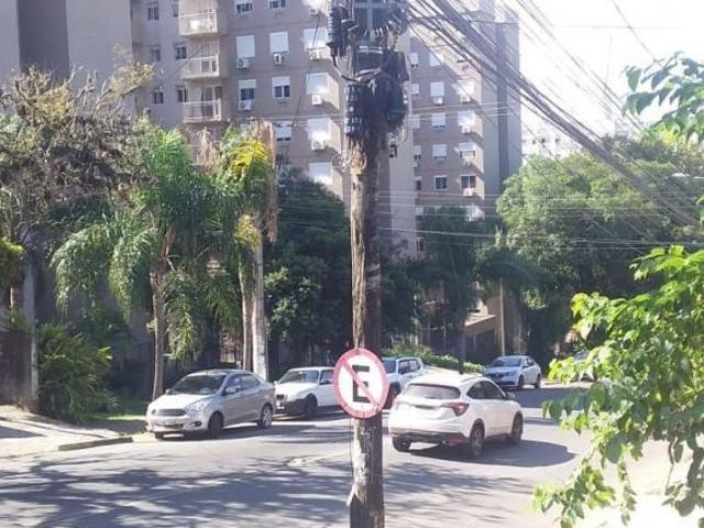 OTTO:Terreno à venda, 220 m² Tristeza Porto Alegre/RS