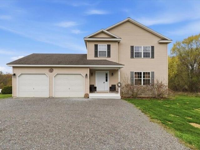 Ouellet Dr, Saint Albans City, Home For Sale