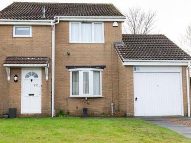 Oulton Close, Kenton, 3 Bedroom Detached