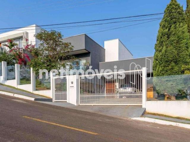 Ouro Vermelho I | Aceita permuta | 3 Suítes | Terreno de 1000m² | Espaço Gourmet | Escritório