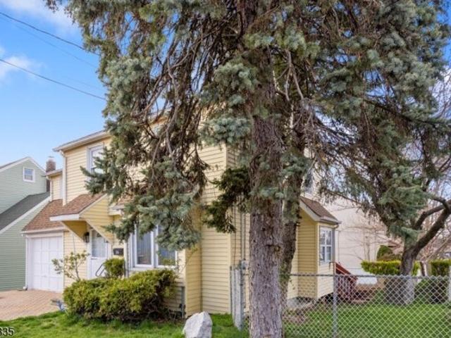 Outwater Ln, Saddle Brook, Home For Sale