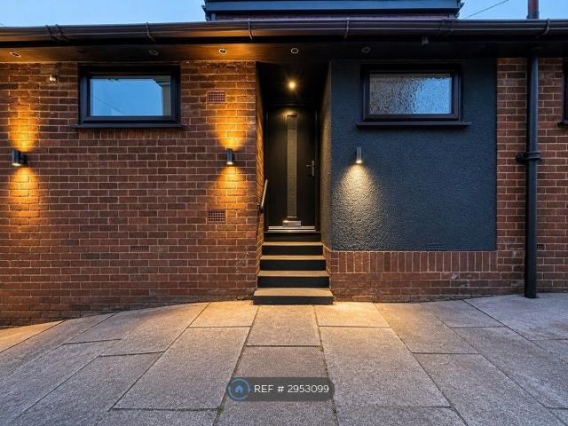 Outwood Avenue, Manchester M27, 4 bed semi detached house to rent, £1,550 pcm | PrimeLocation