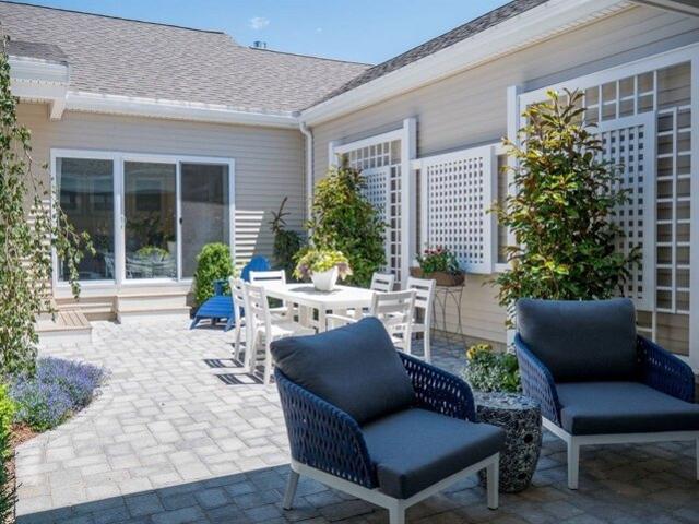 Outlook E Unit,plymouth, Condo For Sale