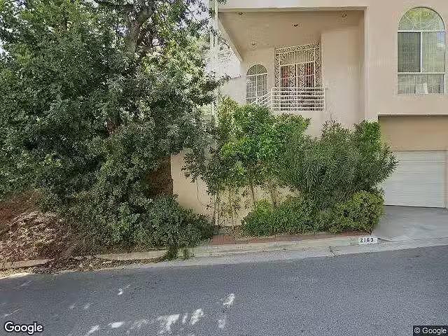Outpost Dr, Los Angeles, CA 90068