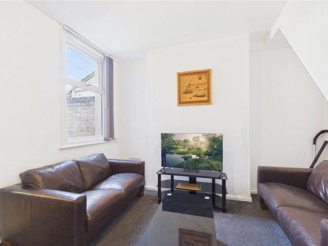 Outram Street, Middlesbrough TS1, 3 bed terraced house to rent, £850 pcm | PrimeLocation