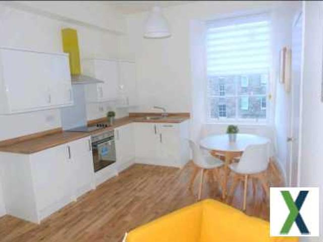 Outstanding 1 bedroom flat. You must see it