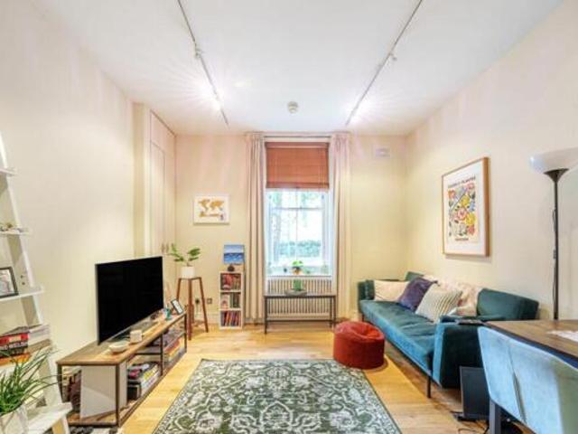 Oval Mansions, Kennington Oval, 1 Bedroom Flat