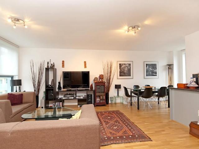 Oval Road, Camden, London NW1, 3 bed flat to rent, £5,000 pcm | PrimeLocation