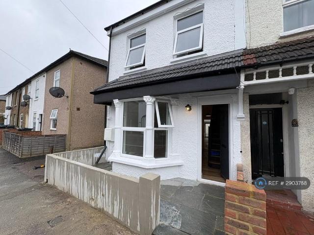 Oval Road, Croydon, CR0 4 bed end of terrace house to rent £2,750 pcm £635 pw