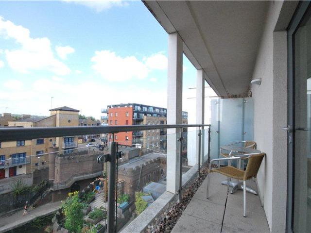 Oval Road, Lockhouse NW1, 1 bed flat to rent, £2,600 pcm | PrimeLocation