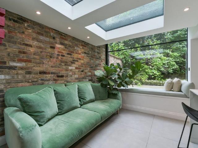 Oval Road, London, NW1