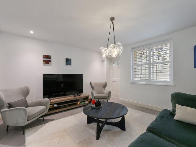 Oval Road, London, NW1