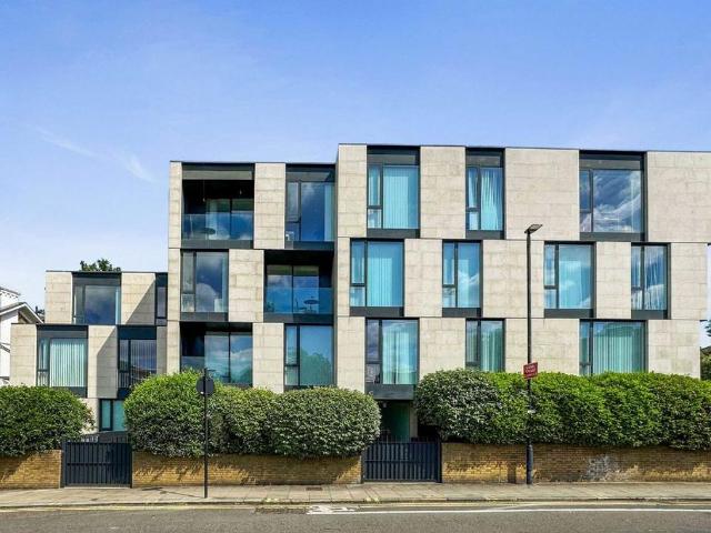 Oval Road, London NW1 3 bed flat to rent £5,997 pcm £1,384 pw