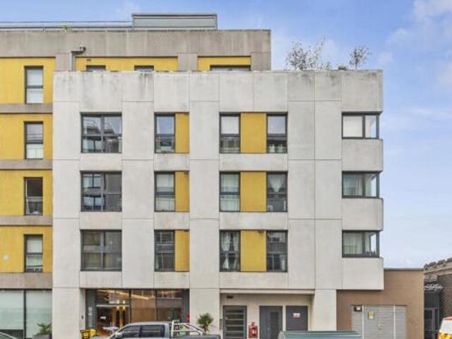 Oval Road, London, 2 Bedroom Apartment
