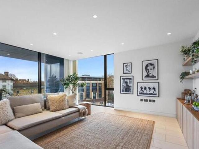 Oval Road, London, 3 Bedroom Apartment