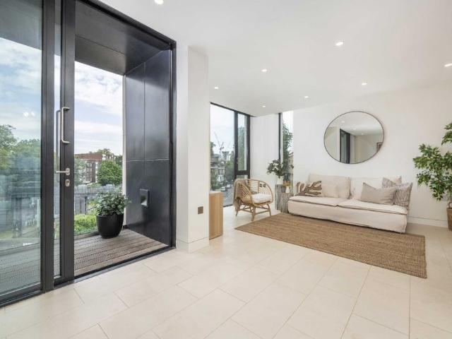 Oval Road, NW1, London
