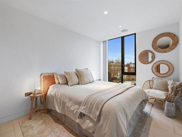 Oval Road, Primrose Hill, London NW1, 3 bed flat to rent, £7,345 pcm | PrimeLocation