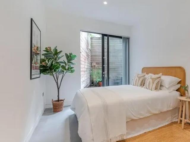 Oval Road, Primrose Hill, London, NW1 7ED, United Kingdom | 2 bed apartment for rent #4668570 | Rentberry