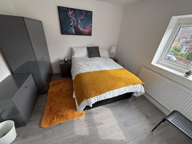 Oval Road, Tipton DY4, Room to rent, £575 pcm | PrimeLocation