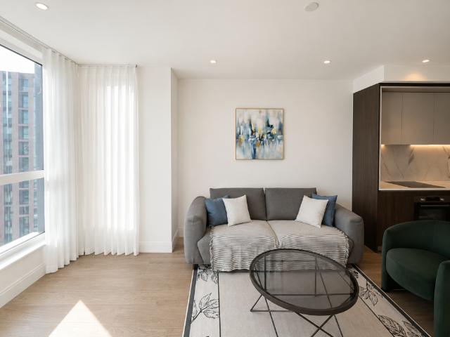 Oval Village, London SE11 1 bed apartment to rent £2,990 pcm £690 pw