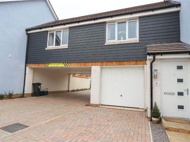 Over Court Gardens, Patchway, Bristol, South Gloucestershire BS34, 2 bed flat to rent, £1,350 pcm | PrimeLocation