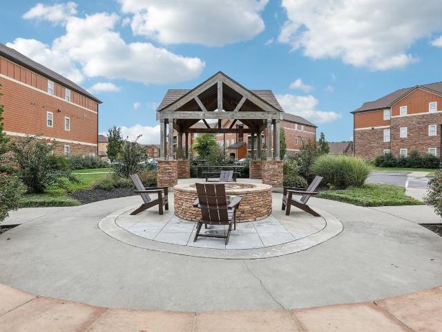 Overall Creek 1 Bedroom Apartment for Rent at 5150 Jack Byrnes Dr, Murfreesboro, TN 37128