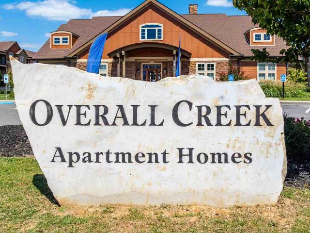 Overall Creek 3 Bedroom Apartment for Rent at 5150 Jack Byrnes Dr, Murfreesboro, TN 37128