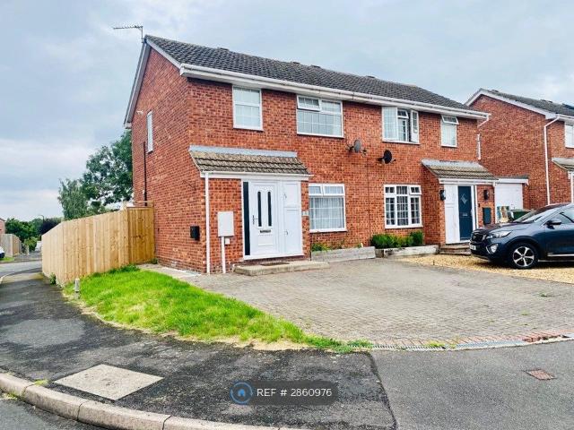 Overberry Orchard, Leamington Spa CV33, 2 bed semi detached house to rent, £1,250 pcm | PrimeLocation