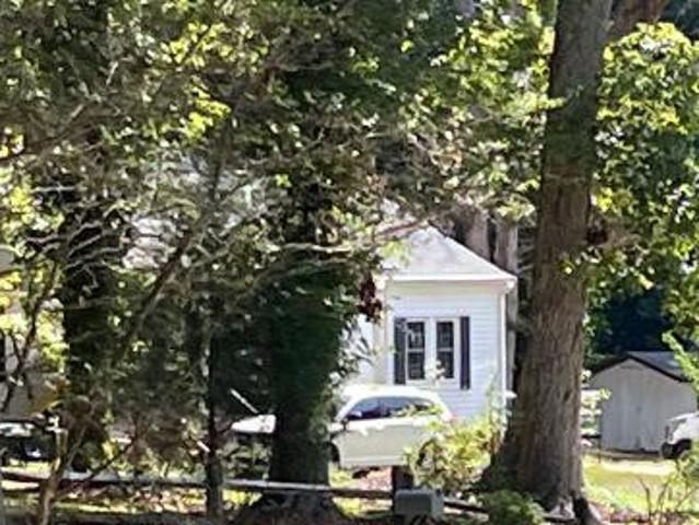 Overbrook Dr