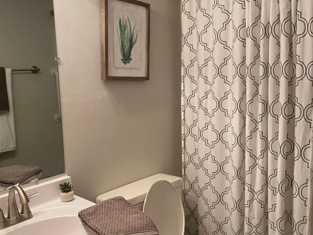 Overbrook Place Apartments 1 Bedroom Apartment for Rent at 211 Batesview Dr, Greenville, SC 29607 Greenline