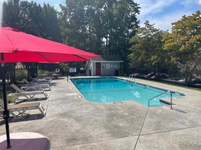 Overbrook Place Apartments 1 Bedroom Apartment for Rent at 211 Batesview Dr, Greenville, SC 29607 Greenline