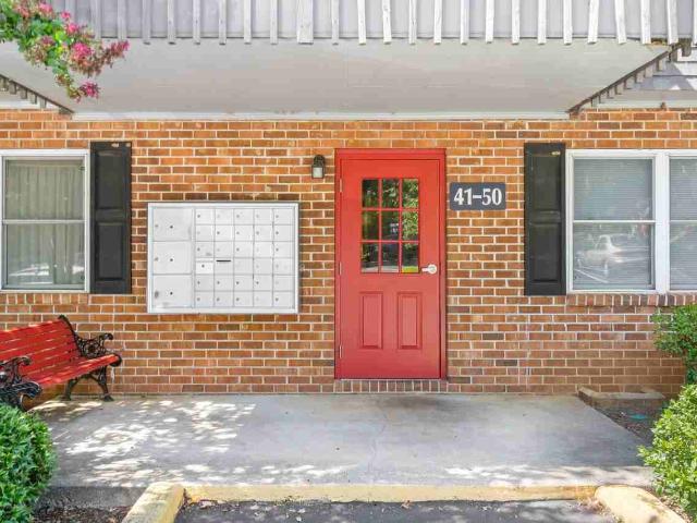Overbrook Place Apartments 2 Bedroom Apartment for Rent at 211 Batesview Dr, Greenville, SC 29607 Greenline