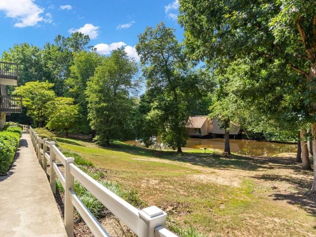 Overbrook Place Apartments 2 Bedroom Apartment for Rent at 211 Batesview Dr, Greenville, SC 29607 Greenline