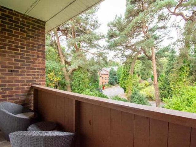 Overbury Manor, Poole, 3 Bedroom Flat
