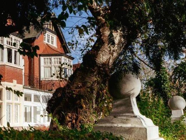 Overdale, Lindisfarne Road, 10 Bedroom Detached