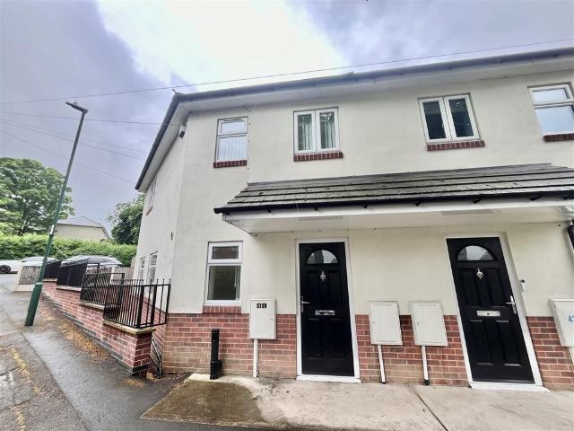 Overdale Road, Nottingham NG6, 3 bed property to rent, £975 pcm | PrimeLocation